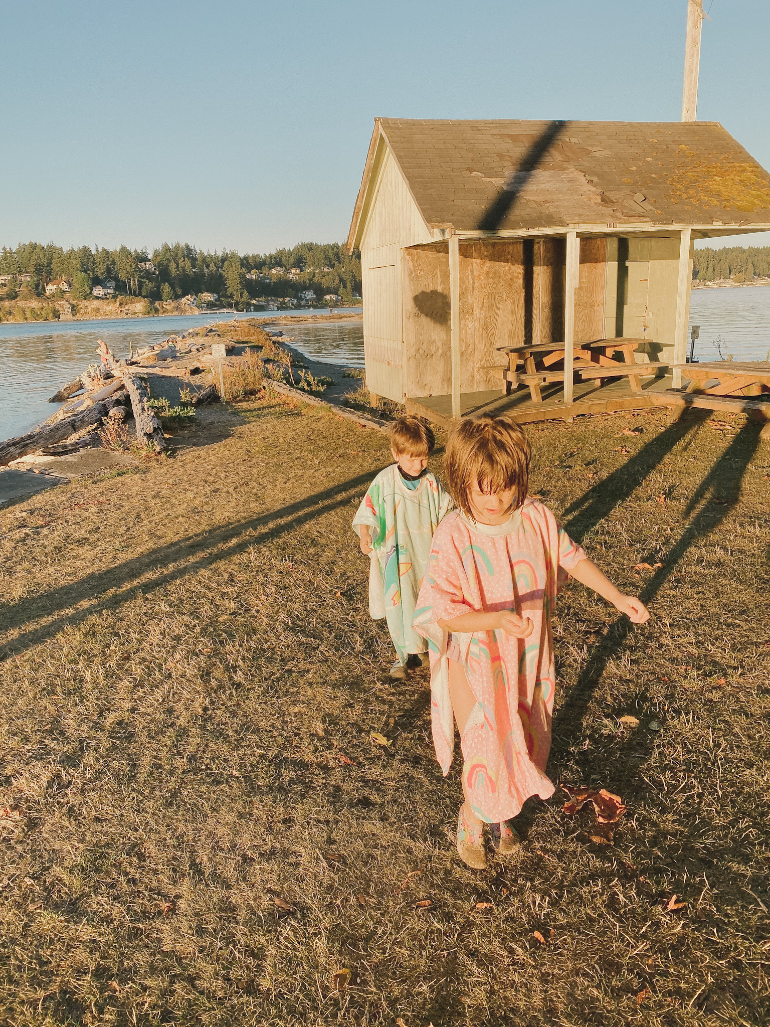 Mystery at the Tacoma DeMolay Sandspit & Bella Bella Beach, Fox Island ...